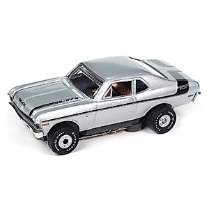 Auto World Thunderjet Yenko 1970 Chevrolet Nova (Silver) HO Slot Car