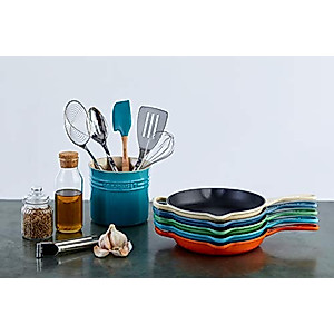 Le Creuset Enameled Cast Iron Signature Iron Handle Skillet, 10.25" (1-3/4 qt.), Artichaut