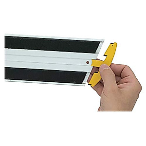 Rubbermaid Commercial Products, Lightweight HYGEN Quick-Connect Mop Frame for Wet or Dry/Dust Pads, 17 Inch, FGQ56000YL00