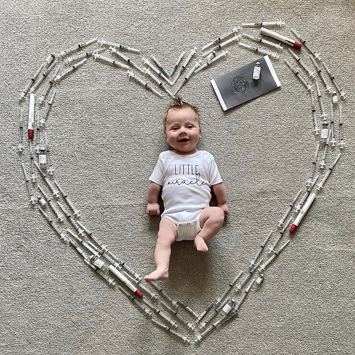 Bump and Beyond Designs Baby-Boys Surprise Pregnancy Announcement Little Miracle Leotard White, 0-3 Months