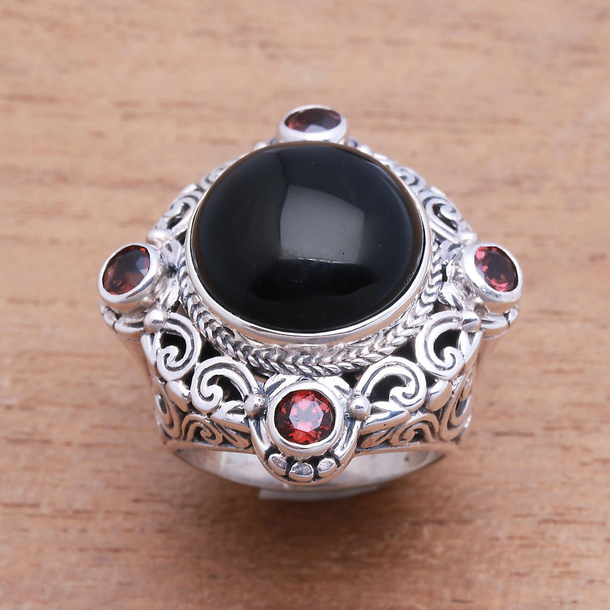 NOVICA Artisan handmade onyx garnet cocktail ring crafted bali sterling silver multi stone indonesia gemstone birthstone [Ring front 1.2 in L x 1.2 in W x 0.5 in H Band width 5 mm W] ' regal