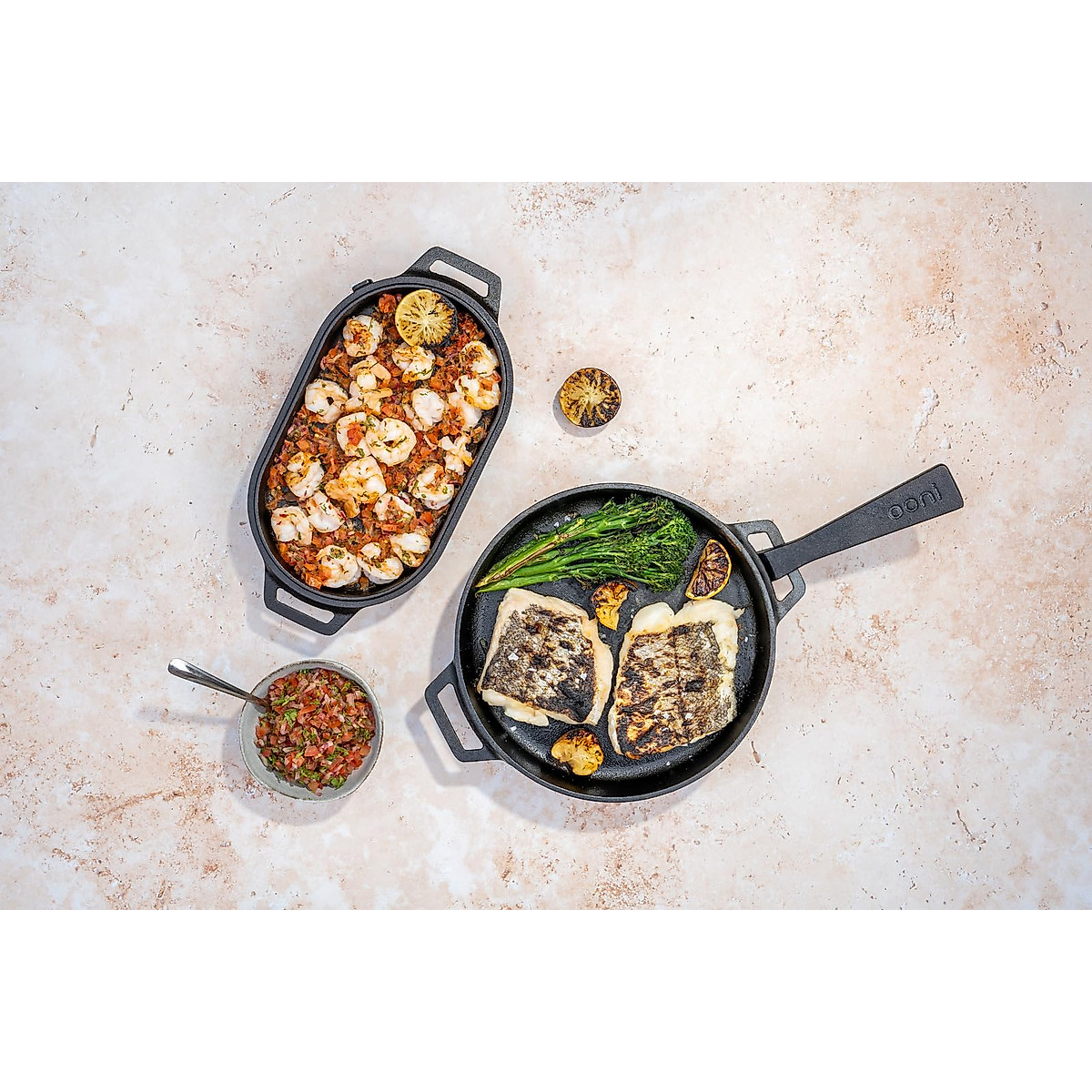 Ooni Cast Iron Skillet Pan - 9" Round Cast Iron Skillet with Removable Handle and Sainless Steel Trivet, Cast Iron Frying Pan, Pre-Seasoned Non-Stick Oven Safe Cookware, Pizza Oven and BBQ Accessories