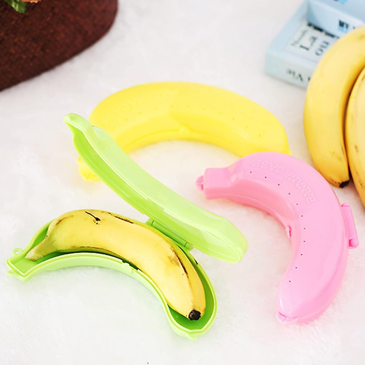 Yellow Banana Storage BPA-Free Outdoor Travel Case,Keep Fresh Banana Keeper and Protector, Cute Banana Carrier Storage Box for Picnic Camping,Food Containers