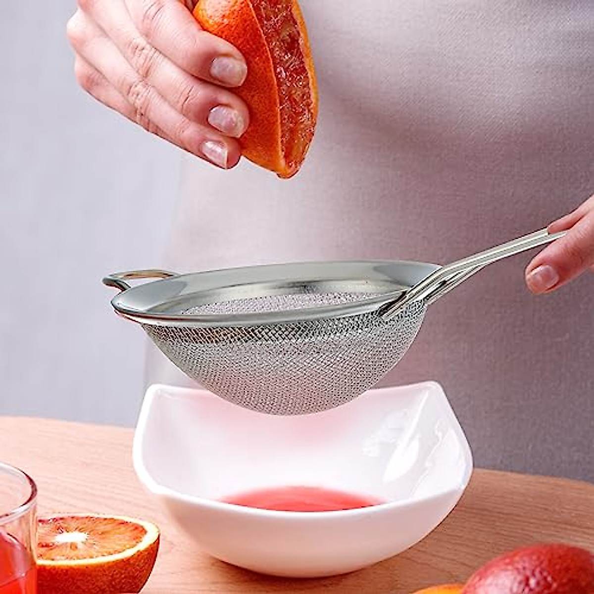 WLLHYF Fine Mesh Strainers Stainless Steel Long-Handled Tea Cup Bar Cocktail Coffee Juice Filter Sifter for Kitchen Food Powder Rice Flour Baked Pasta Small Leak Sieves 3 Inch Silver