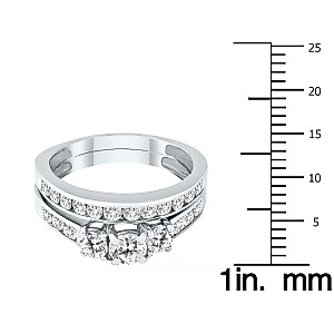 1 1/2 Carat TW Three Stone Diamond Bridal Set in 10K White Gold