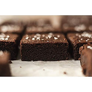 Keto Fudge Brownie Mix by Keto and Co | Just 1.1g Net Carbs Per Serving | Gluten free, Low Carb, Diabetic Friendly, Naturally Sweetened, No Added Sugar, Non-GMO | (16 Servings)