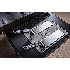 Blackstone 4222 Silicone Large Griddle Spatula Mat Serving Spoon Drip Pad & Grill Utensil Holder for Kitchen, Stovetop, Cooking & Countertop-Heat Resistant, Non Slip, Heavy Duty, (9.25" x 12.2"), Gray