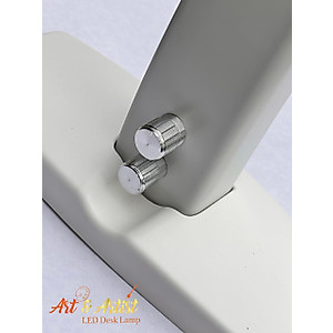 Shi Art & Artist LED Desk Lamp (White)