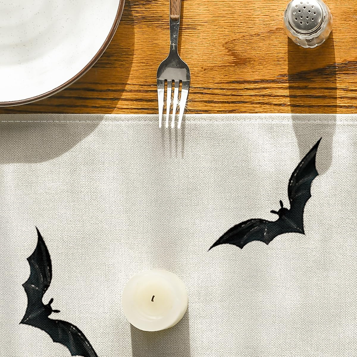 Artoid Mode Ghost Spooky Jack-O'-Lantern Pumpkin Halloween Table Runner, Black Cat Kitchen Dining Table Decoration for Home Party Decor 13x72 Inch