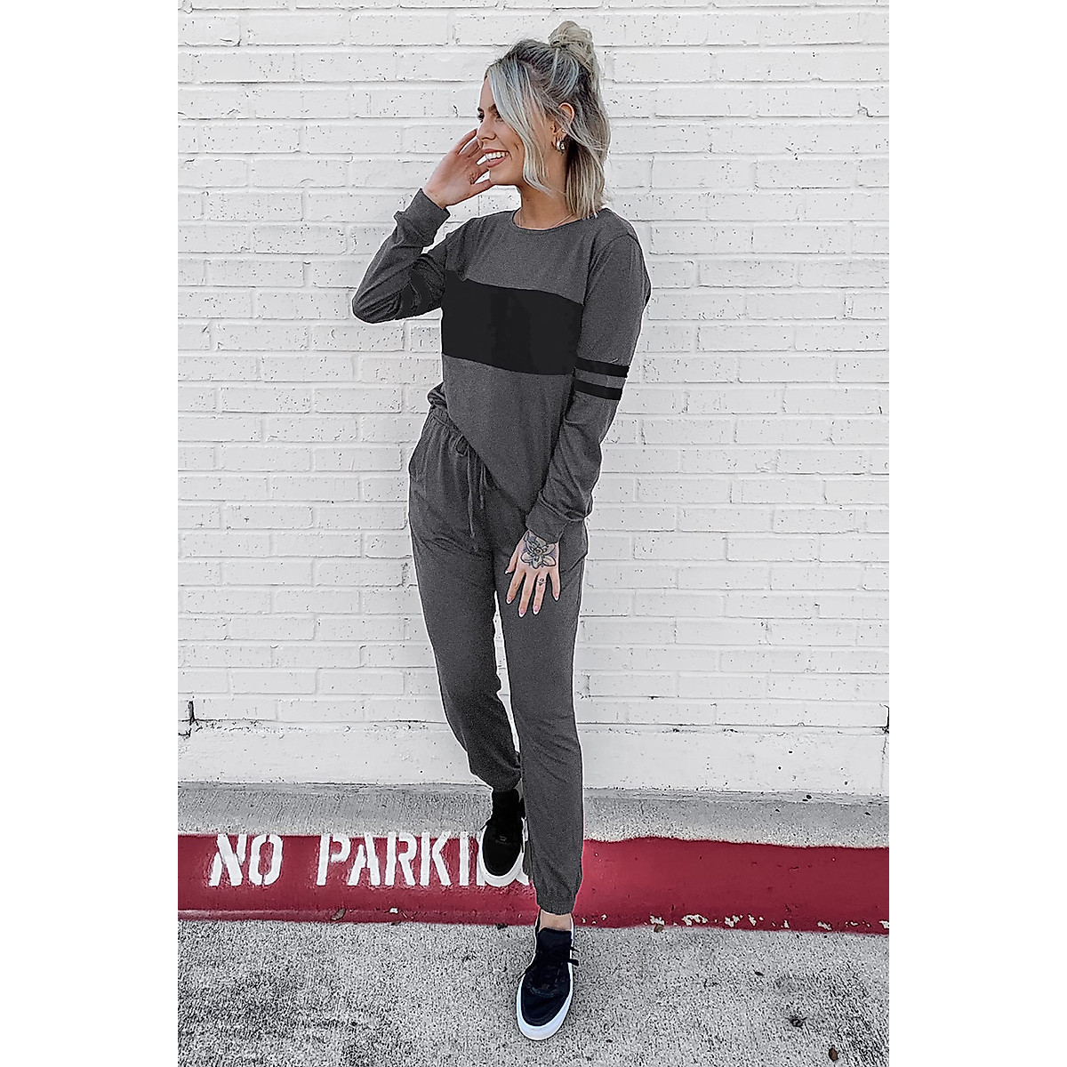 PRETTYGARDEN Women's Color Block 2 Piece Tracksuit Crewneck Long Sleeve Tops Long Sweatpants Outfits Lounge Sets(Dark Grey,Medium)