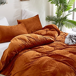 CLOTHKNOW Terracotta Velvet King Size Duvet Cover Set 3Pcs Fluffy Bedding Sets Rust Bedding Orange Comforter Cover Caramel Bedding for Men Women