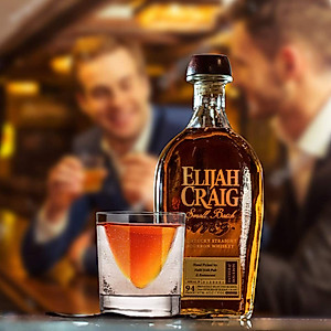 Kollea Gifts for Men Dad, Set of 2 Whiskey Wedge Glasses with Silicone Ice Mold, Old Fashioned 2 Whiskey Glasses with Ice Form, Whiskey Lovers for Valentine's Day, Birthday, Anniversary - 9 Oz