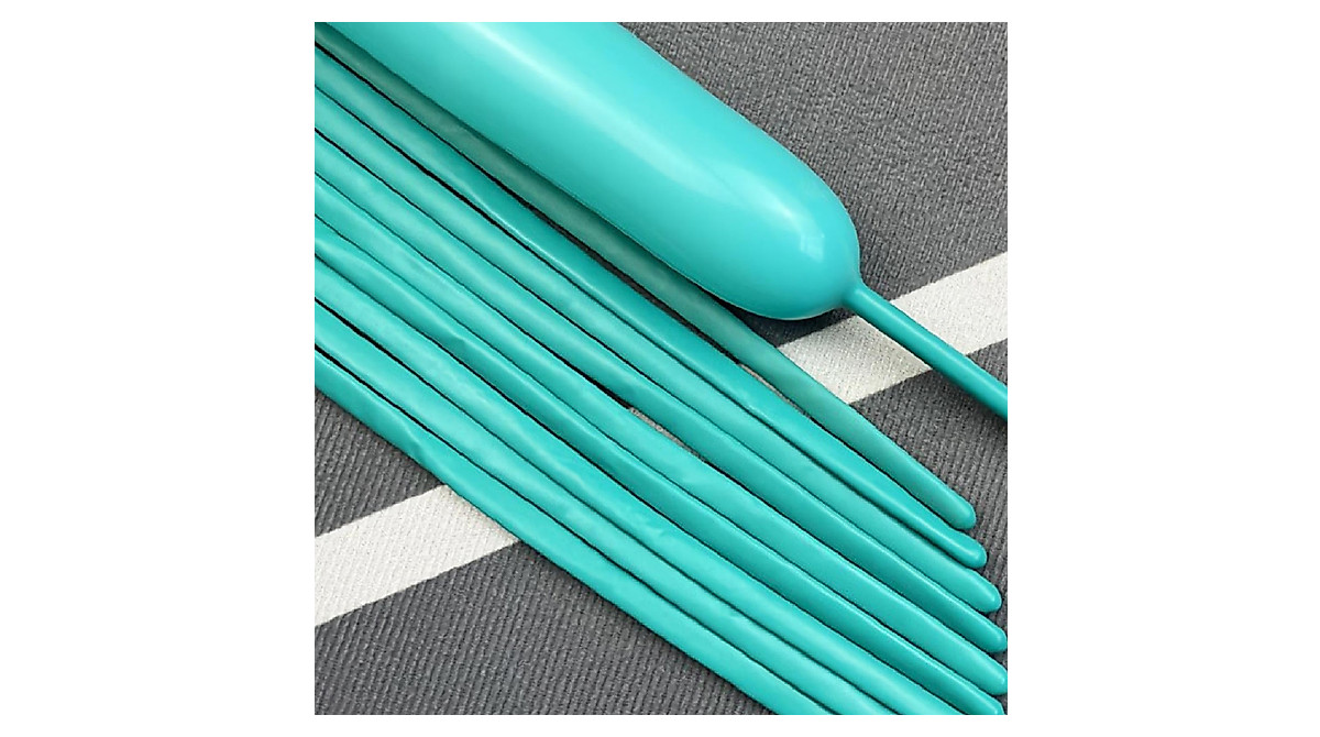 Teal Blue 260 Long Balloons: Magic Twisting Party Decor
