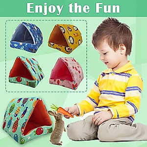 Small Guinea Pig Bed with 2 Hook, 7.48*7.09'' Young Guinea Pig Hideout Hamster Bed Rabbit House, Washable Warm Sleeping House for Small Pet, Ferret, Chinchilla, Bunnies| Winter & All Seasons