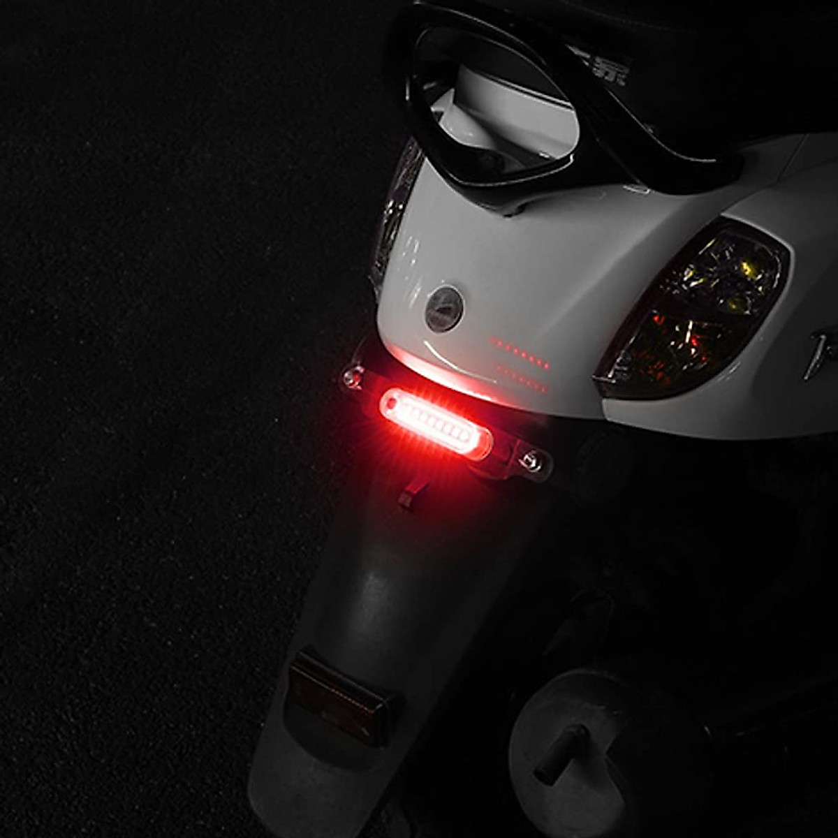 Aolyty Solar Warning Lights, Waterproof Solar Powered LED Flashing Light Solar Strobe Light 2 Pack for Trucks Vehicles Cars Motorcycles Safety Night Driving (Multi-Color Light)