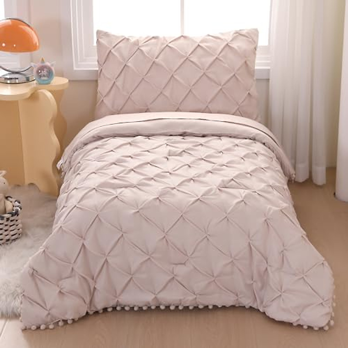 Wowelife Pink Toddler Bedding Set, Girls Toddler Bedding 4 Pieces Boho Tufted Comforter with Pom Pom Design for All Seasons, Soft and Breathable Set