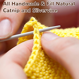 Retro Shaw Catnip Toys Mice,Interactive Cat Toys for Indoor Cats Kitten,6 Pack Woolen Yarn Crochet Mouse Catnip Animals Toys,Cat Nip Chew Toys for Kitten Teething Cleaning