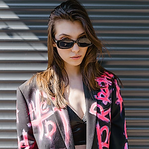 Pibupibu 20 Pack Rectangle Sunglasses Bulk, Retro Rectangle Sunglasses for Women, Fun Y2k Costume Accessories Glasses