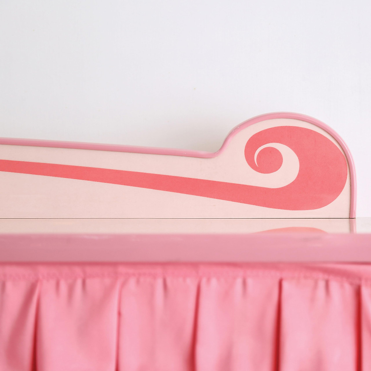 Furniture of America McHenry Twin-Size Kids Bed with Princess Carriage Design, Curtain and Slat Kit Included, Small Ladder, No Box Spring Required for Girls, Pink