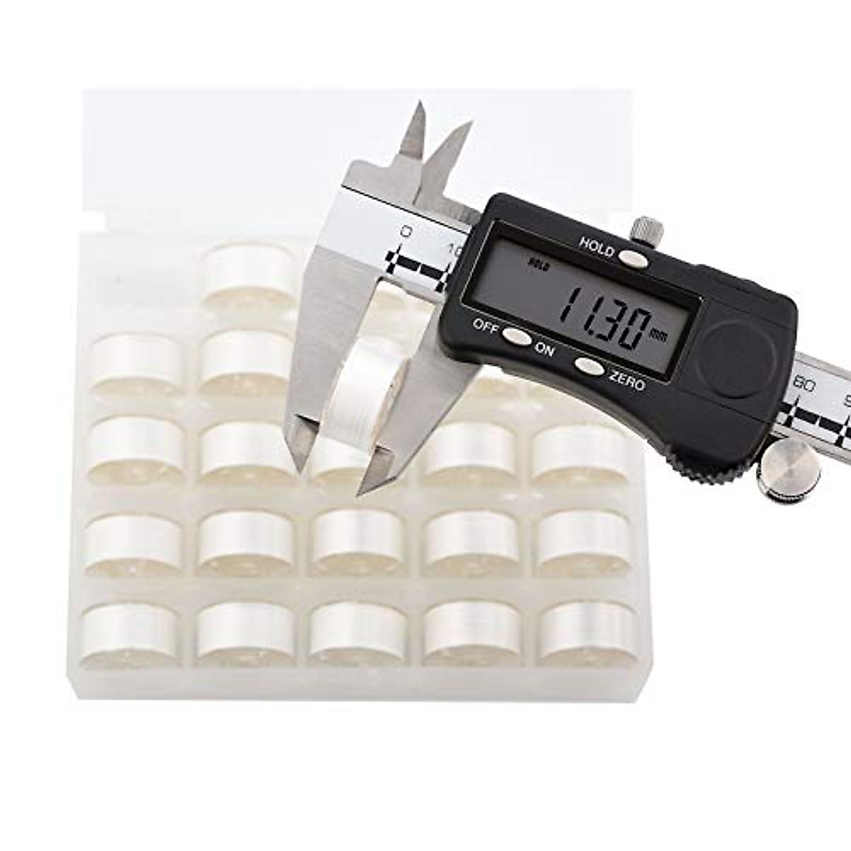 Simthread 25pcs White Prewound Bobbin Thread Size A Class 15 (SA156) 60WT with Clear Storage Plastic Case Box 70D/2 for Brother Embroidery Thread Sewing Thread Machine DIY