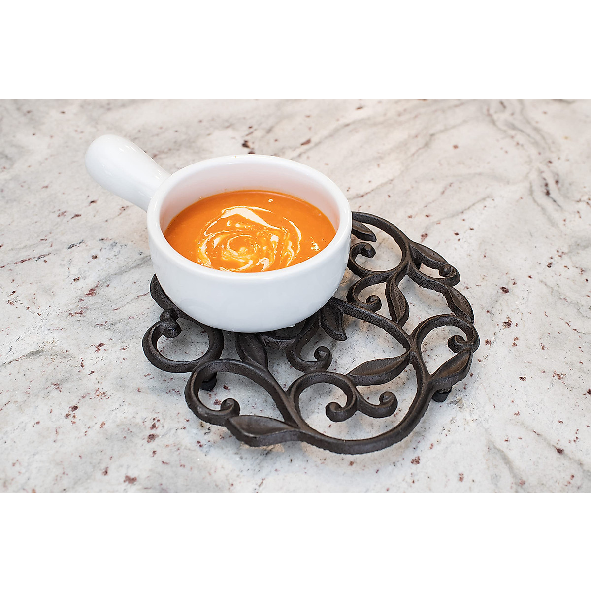 gasaré, Cast Iron Trivet for Hot Dishes, Pots, and Pans, Metal Trivet, Vine Plant Design, Rubber Feet Caps, Ring Hanger, 8 Inches, Brown, 1 Unit