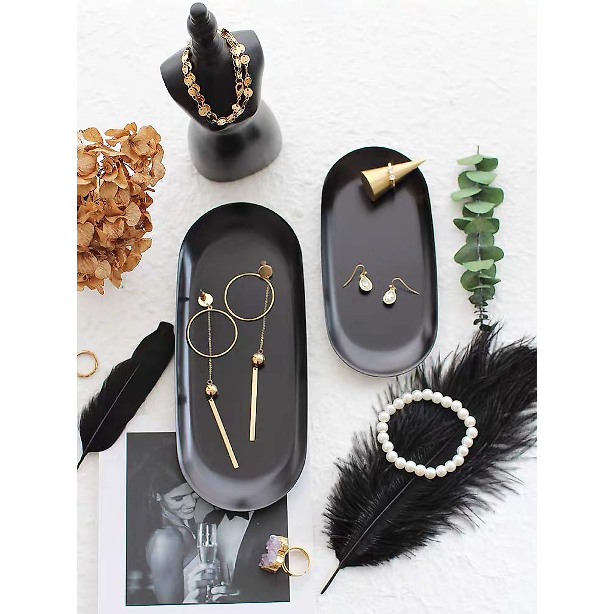 lemonadeus Oval Tray Jewelry Tray Towel Dish Food Fruit Tray Cosmetics Accessory Earrings Storage Multi-uses Decor Tray (Black Tray(Set of 2))