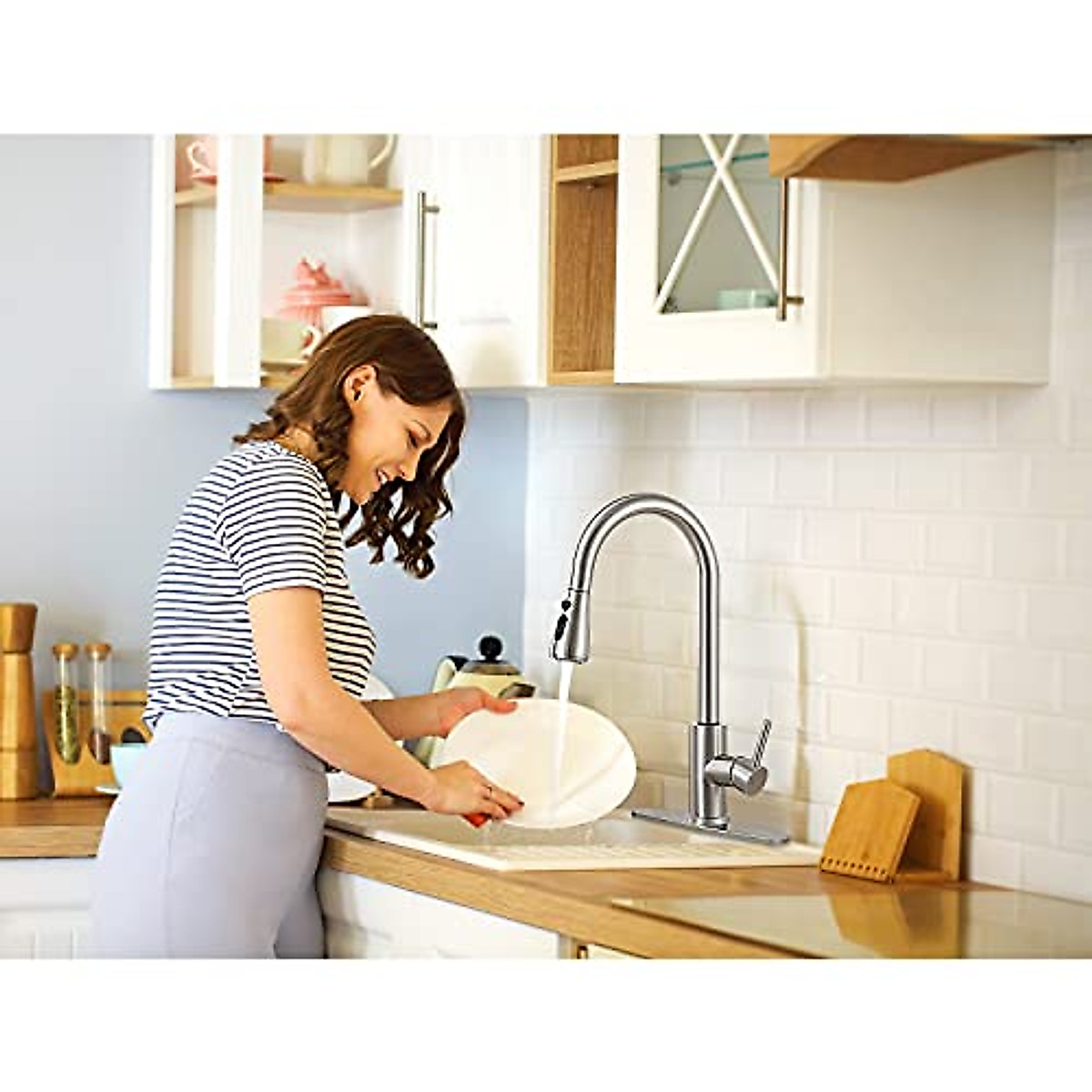 Qomolangma Kitchen Faucet with Pull Down Sprayer, Single Level Stainless Steel Kitchen Sink Faucets, Single Handle High Arc Brushed Nickel Pull Out Kitchen Faucet