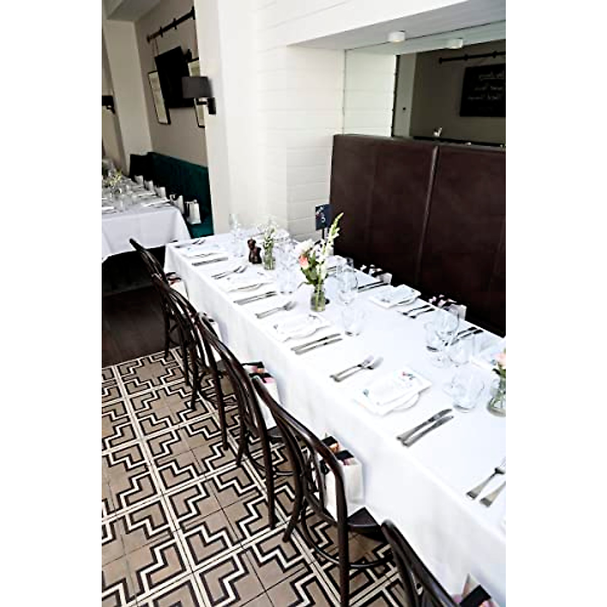 4 Pack 60 x 102 Inch Tablecloth, White Tablecloth for 6 Feet Rectangle Tables, Stain and Wrinkle Resistant Washable Fabric Table Cloth for Wedding Party Dining Table Buffet Parties and Camping