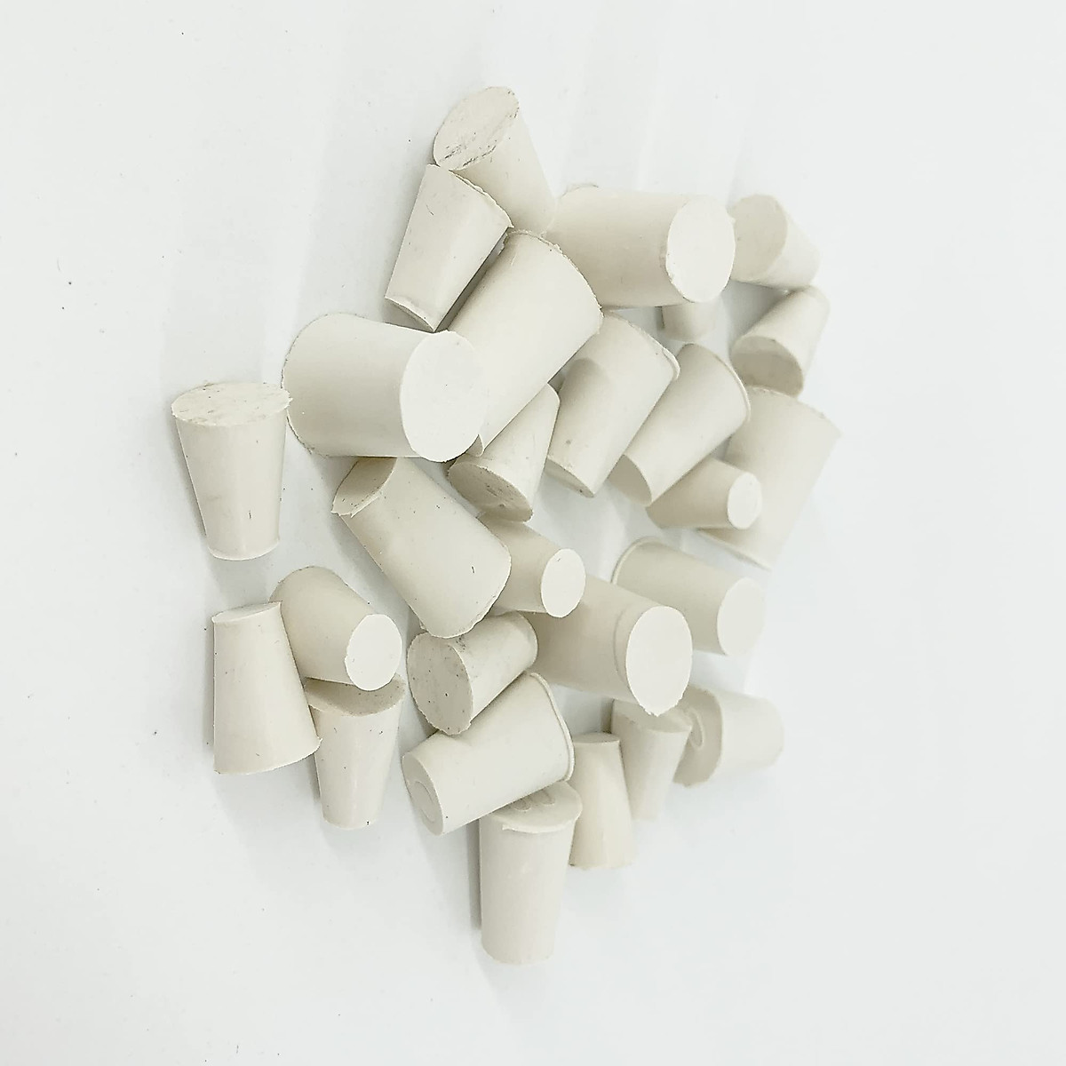 Dielianyi 29PCS Rubber Stopper for Salt and Pepper Shakers Ceramics Piggy Bank 3 Sizes Replacement Round Stoppers 2 funnel Rubber Hole Plug Rubber Insert Salt Pepper Shaker Jars Jugs Crafts Holes