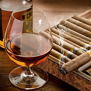 Rivanio Cigar Humidor, 9" x 8.5" x 2" (LxWxH) - Premium Handcrafted Cigar Box for Storage and Display - Humidor Cigar Box Includes Divider and Humidifier - Cigar Case for Desk or Travel