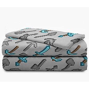 Jay Franco Minecraft Isometric Characters Twin Sheet Set - Super Soft and Cozy Kid’s Bedding - Fade Resistant Polyester Microfiber Sheets (Official Minecraft Product)