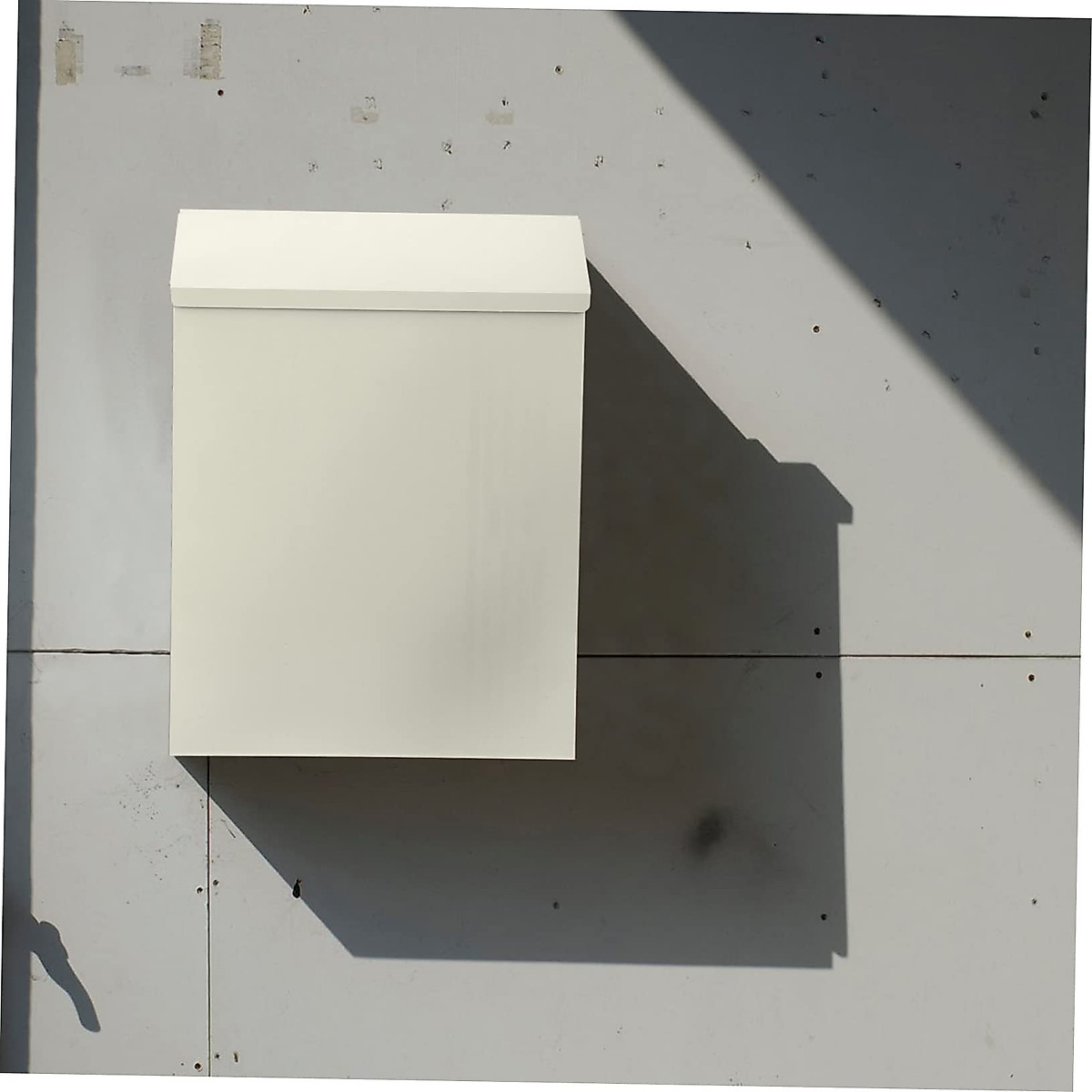 Generic Iron Letter Container Home Mailbox Wall Mounted Security Mailbox Letter Box High Capacity Mailbox White/Red Post Box, 30x23cm (M2Y1732K17H2GFY)