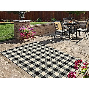 Garland Rug Country Living Buffalo Plaid 7 Ft. x 10 Ft. Indoor/Outdoor Area Rug Black/Ivory