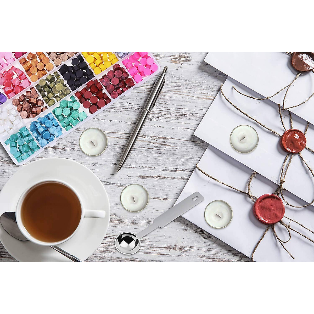 PAXCOO 624Pcs Sealing Wax Beads, Sealing Wax for Wax Seal Stamp, Hexagon Wax Seal Beads with A Wax Spoon and 4Pcs Tea Candles (24 Colors)