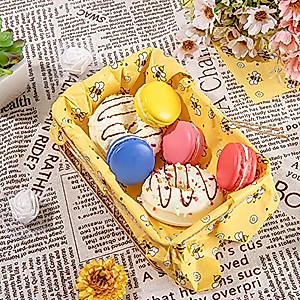 Whaline 100 Sheet Bee Tissue Paper Honeybee Summer Daisy Flower Pattern Gift Wrapping Tissue 13.8 x 19.7 Inch Summertime Light Yellow Tissue Paper for Birthday Baby Shower Party Craft Gift Packing