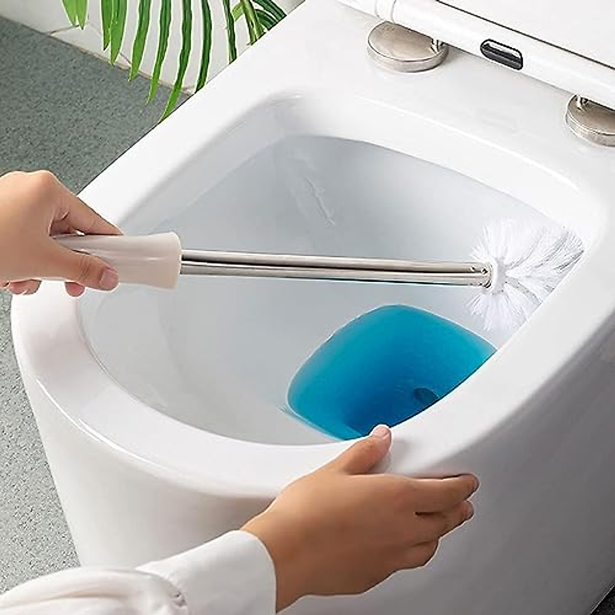 SAAKO Plastic Toilet Brush Lightweight Toilet Bowl Brush Replaceable Brush Head with Clip Toilet Cleaner Brush with Toilet Holder