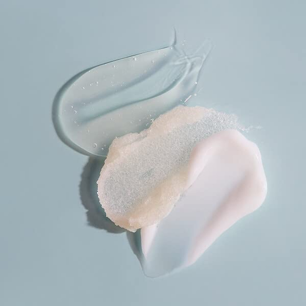 OUAI Anti-Dandruff Shampoo with Salicylic Acid. Gentle Hair Cleanser for Flaky and Dry Scalp. Reduce Itching, Redness, and Irritation (10 Fl Oz / 300ml)