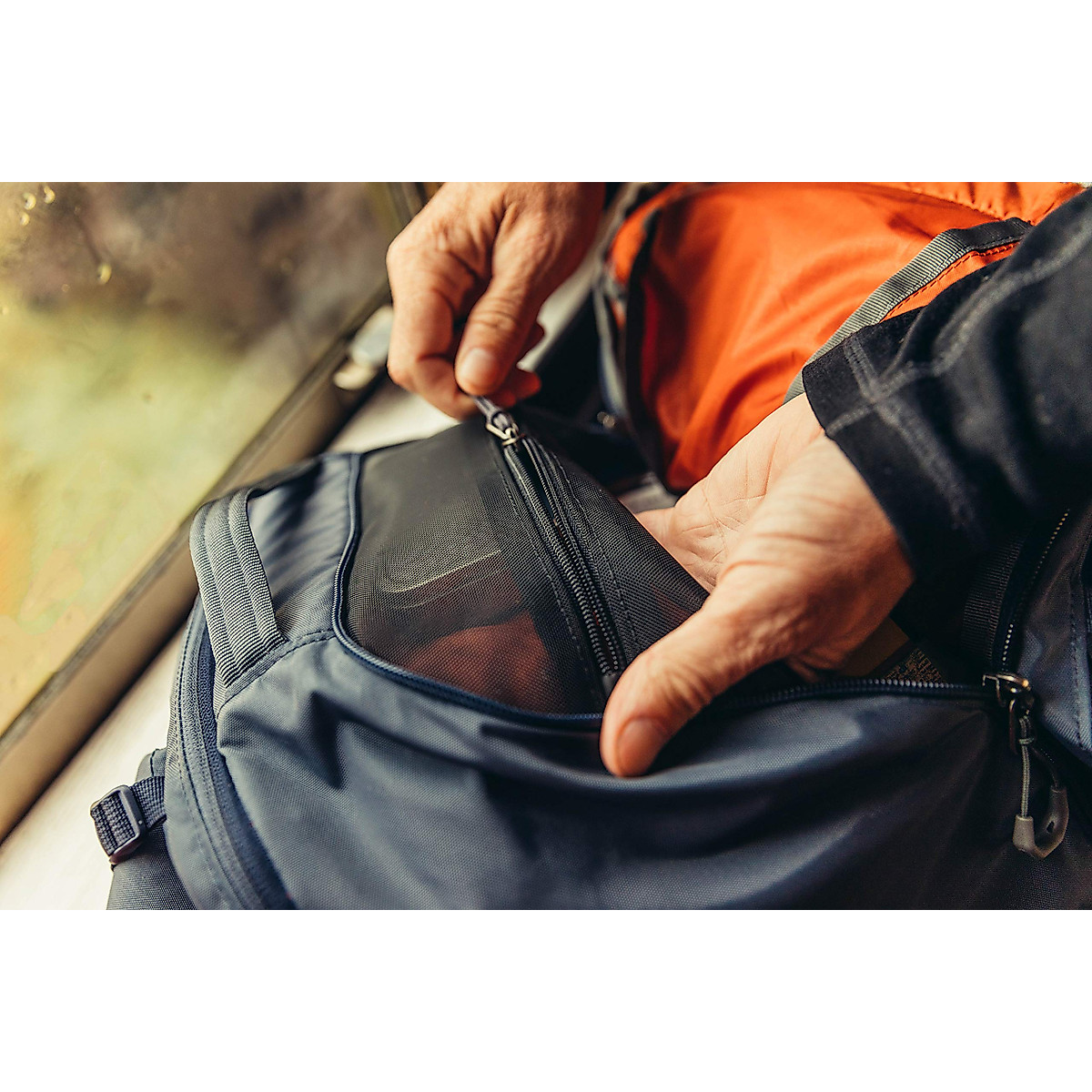 Gregory Mountain Products Detour 40, SPARK NAVY, One Size