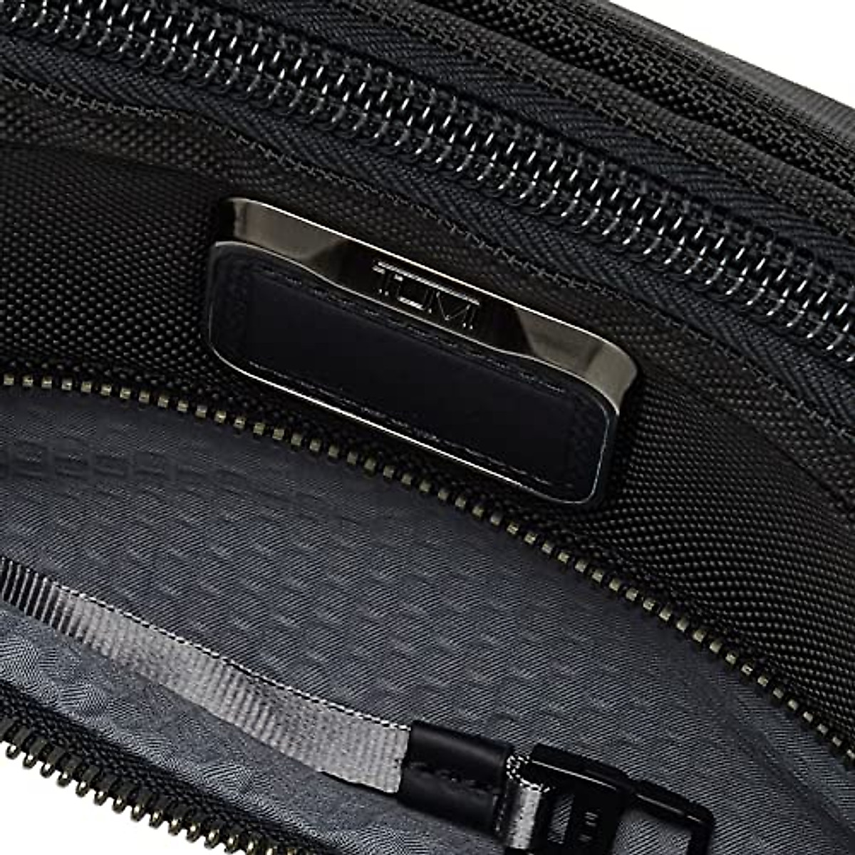 Tumi Men's Sling Official Genuine Alpha Bravo Recruit Chest Pack