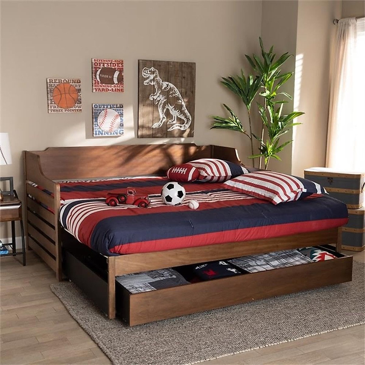BOWERY HILL Transitional Wood Expandable Twin Size to King Size Daybed in Brown