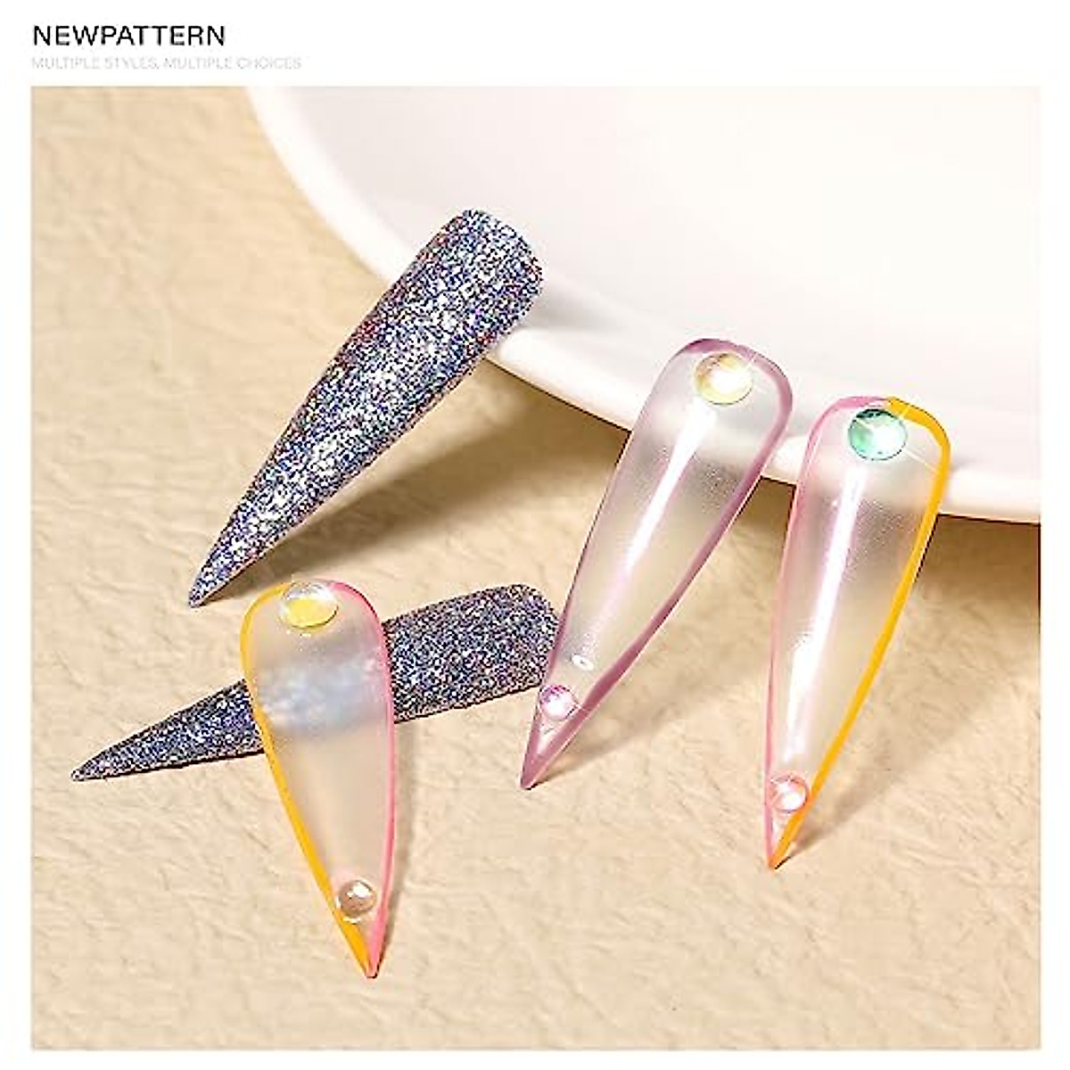 EDFBUYKRS 10PCS Nail Set,Glow in The Dark Glitter Luminous Nail Glitter Chunky Glitter Craft 10 Colors Fluorescent Nail…