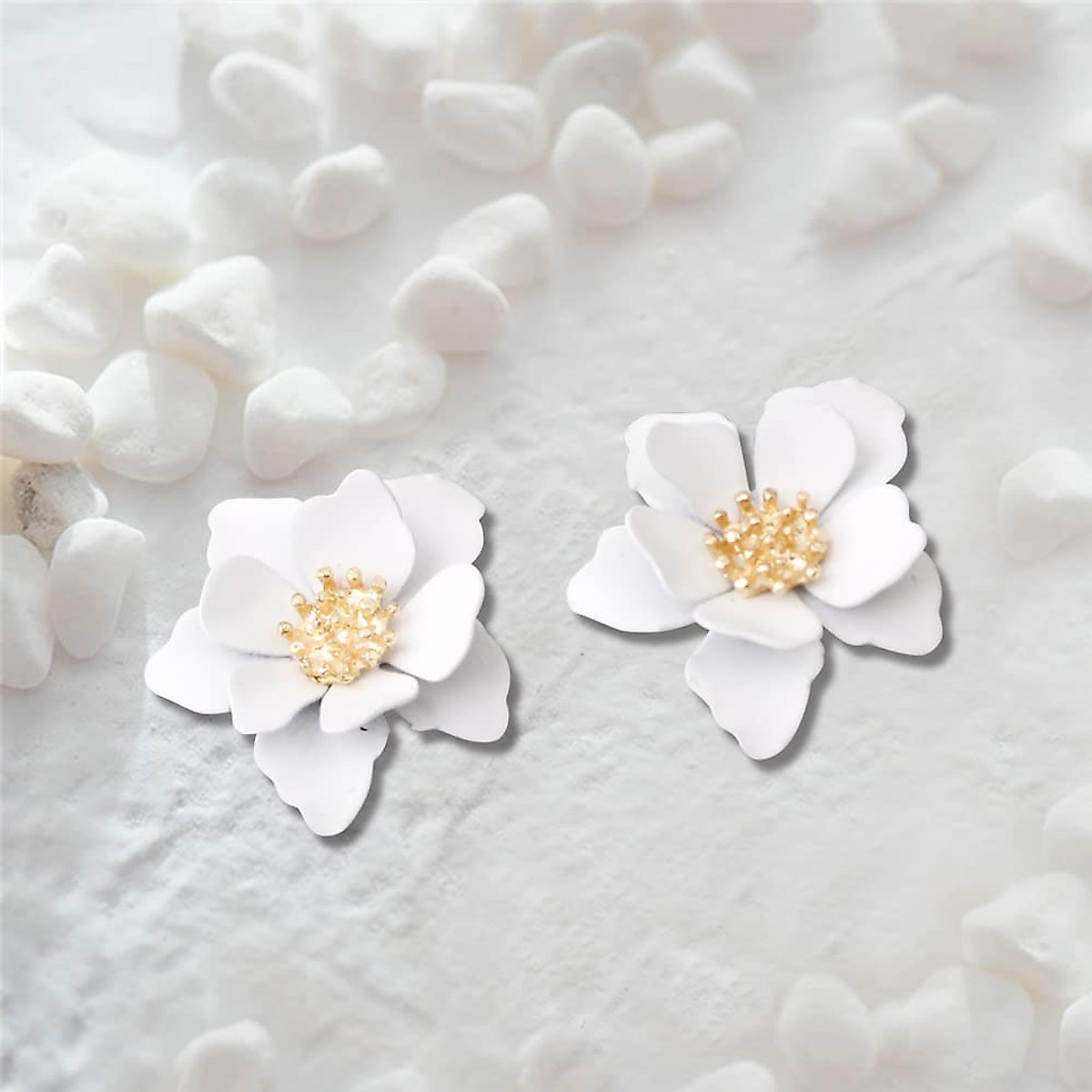 Chic Cute Boho Matte Flower Statement Stud Earrings with Gold Flower Bud for Women Sister Mom Lover and Friends (White)