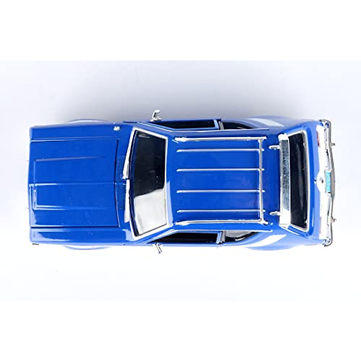 Motormax 1974 AMC Gremlin X 1:24 Scale Diecast Model Forgotten Classics Series 79045 Blue