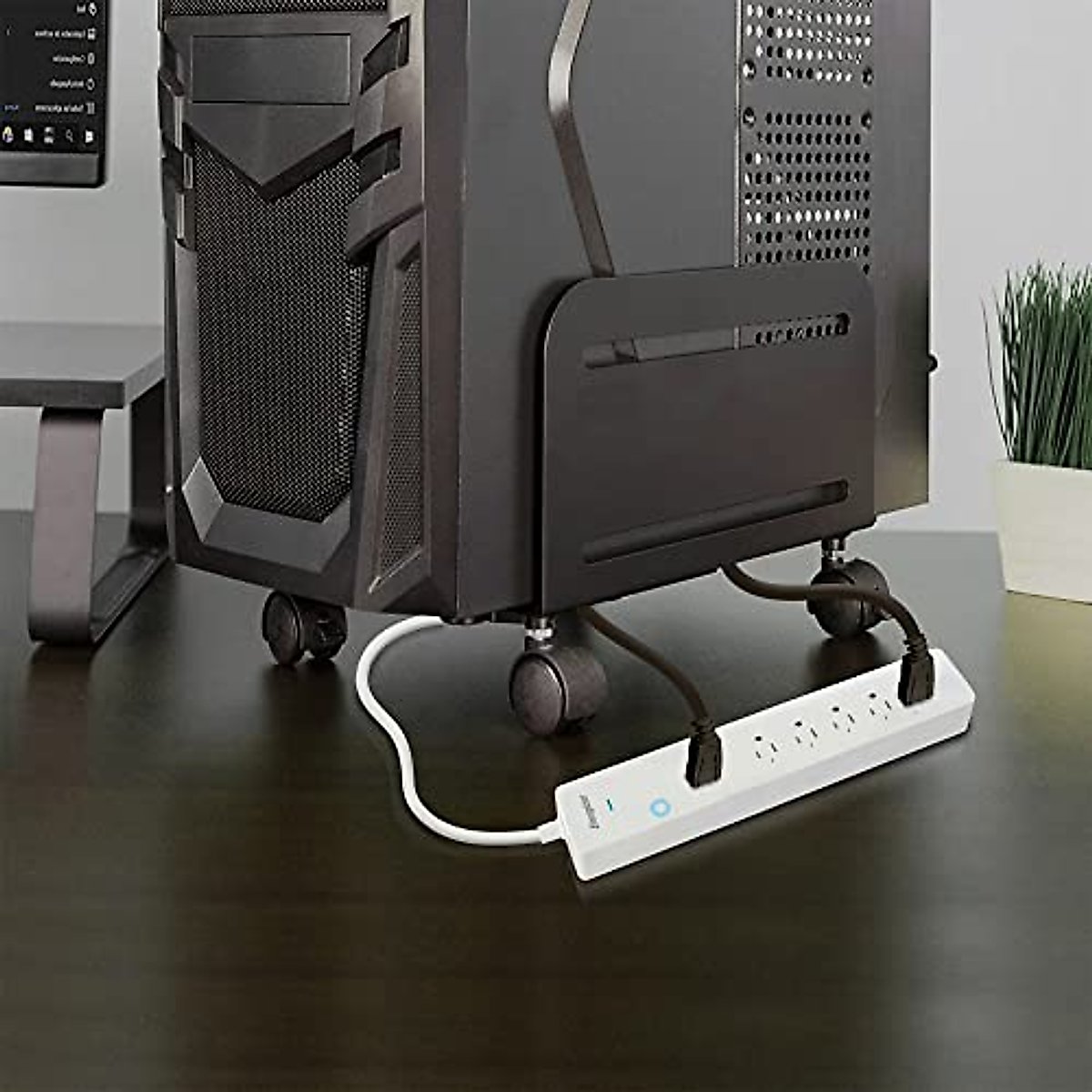 Energizer Connect 6 Outlet Smart Surge Protector, 1,200 Joules, Remote Access/Custom Schedules, Compatible with Alexa/Siri/Google Assistant, Low Profile Angled Plug with 3ft Cord, Connect to Your Wi-Fi