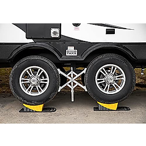 Camco Rv Curved Leveler With Chock - 2 Pack - Easy Drive-On Leveler Adds Up To 4" In Height (44425)