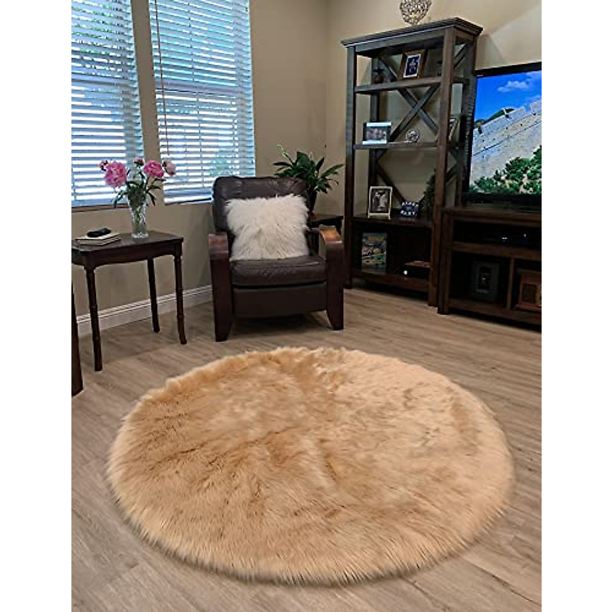 LAMBZY Faux Sheepskin Super Soft Hypoallergenic Silky Round Shag Rug for Living Room, Kids Room, Sofa (5', Beige)