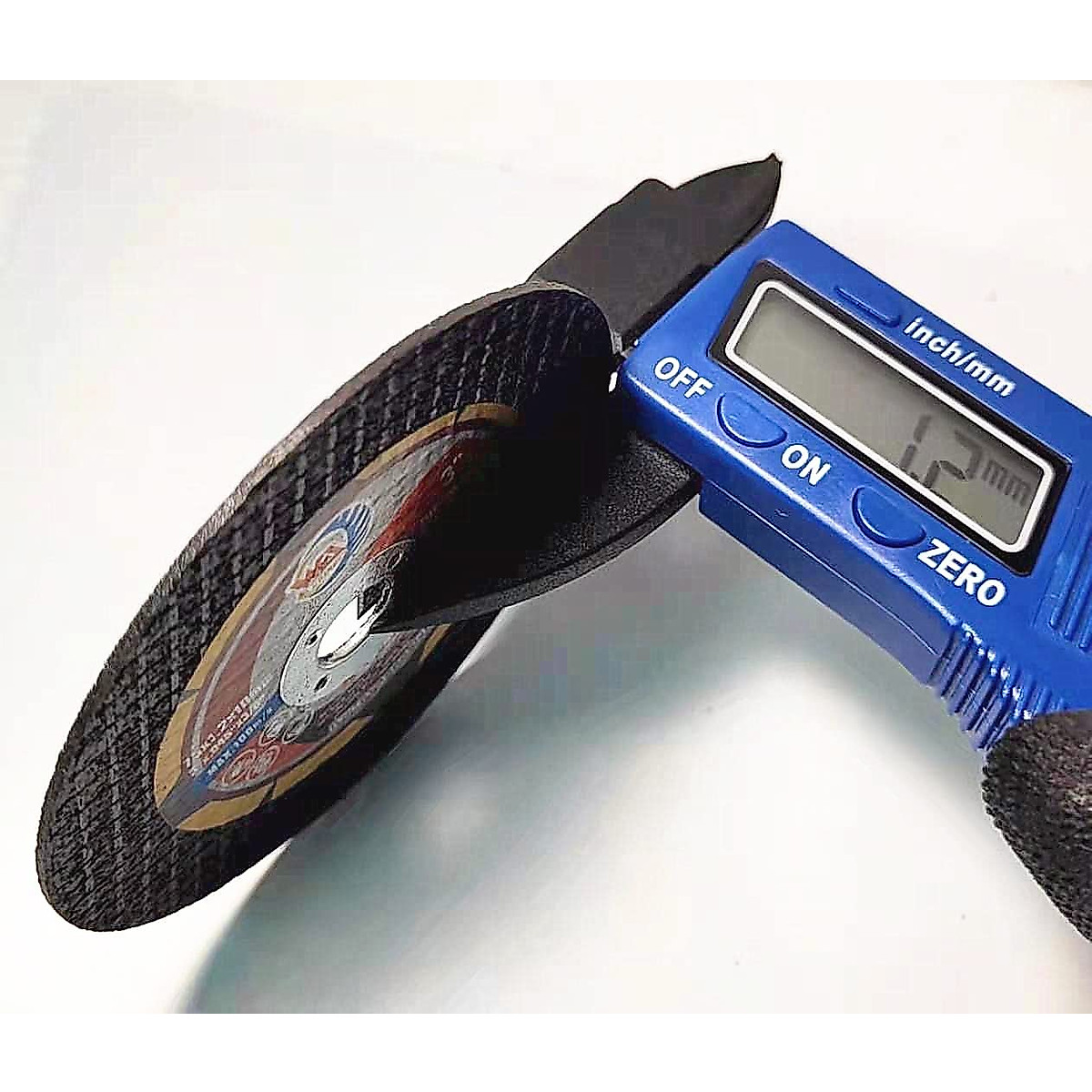 WA 12PACK - 3"x.045"x3/8" Thin Cut Off Disc, Die Grinder Tool Accessories Cutting Wheel and Mounting Mandrel Kit, 3 inch Cutoff 3/8 in Arbor for Metal, Steel, Stainless, Wood (12 Discs + 1 Mandrel)