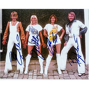 ABBA, Great Singing Group 8 X 10 Photo Display Autograph on Glossy Photo Paper