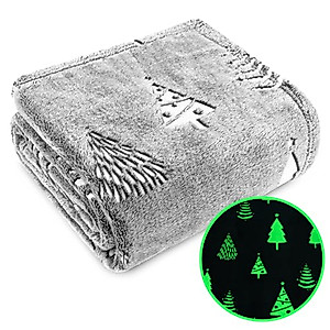 PAVILIA Glow in The Dark Blanket, Christmas Tree Gift for Girls Boys, Toy Blanket for 1 2 3 4 5 6 7 8 9 10 Year Old, Soft Plush Fleece Kids Gift Blanket for Birthday, Christmas, Room Decor, 50x60