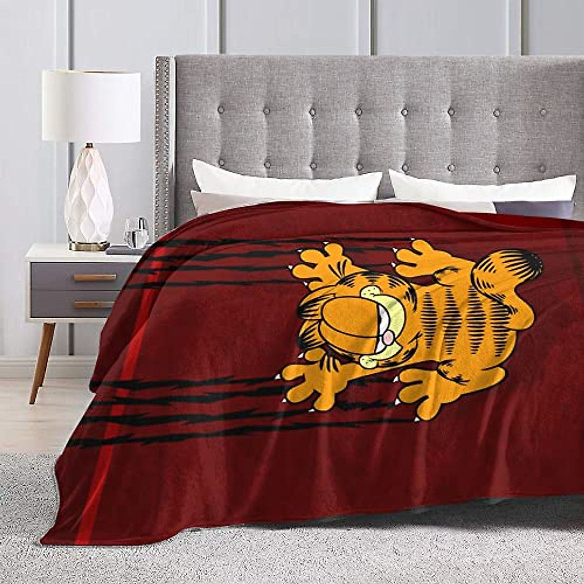 Garfield Blanket Super Soft Flannel Fleece Throw Blankets Luxury Warm Plush Bedding for Sofa Living Room Bedroom (Red, 50"X40")